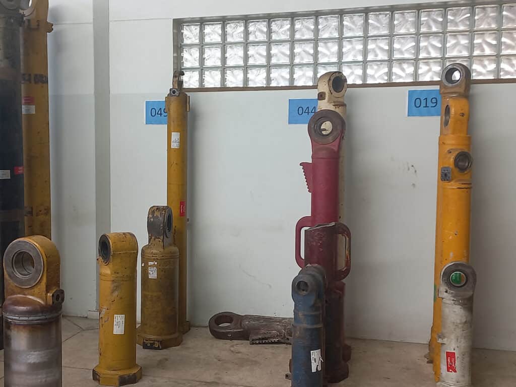 Hydraulics - Witt Engineering